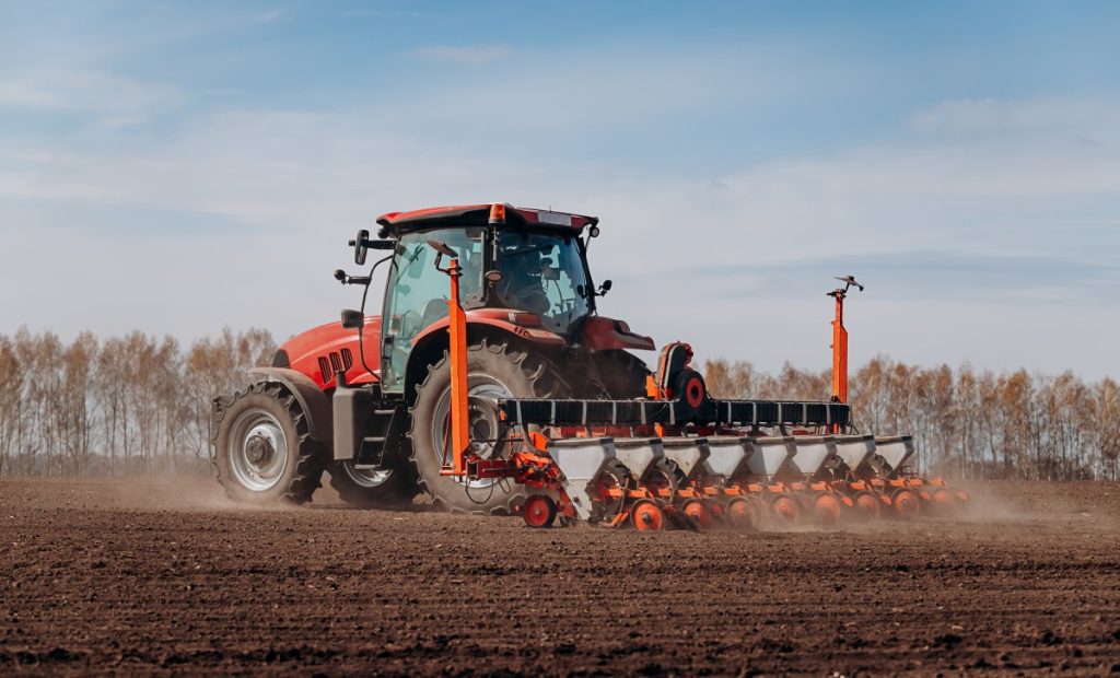 Common Dangers in the Agricultural Industry - Larson Law